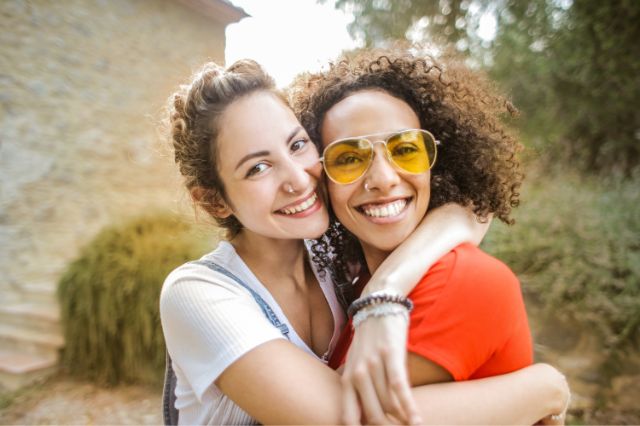 151 Best Loyal Friend Quotes to Appreciate Your BFFs - khamush.com