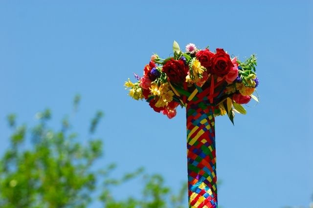 51 May Poems to Remind Us about Springtime - khamush.com