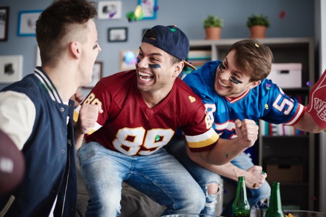 How to Throw an NFL-Themed Party - khamush.com