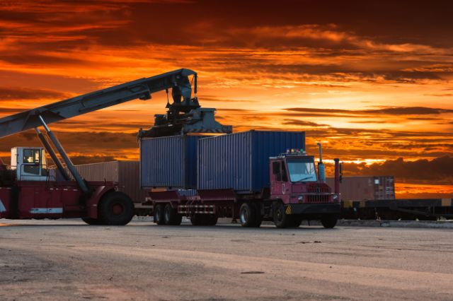 Maximizing Efficiency: How Custom Stacker Trailers Can Boost Your ... Maximizing Efficiency: How Custom Stacker Trailers Can Boost Your ...